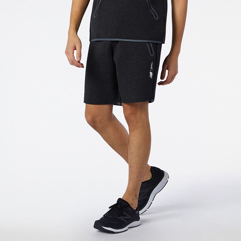 בגדים - New Balance